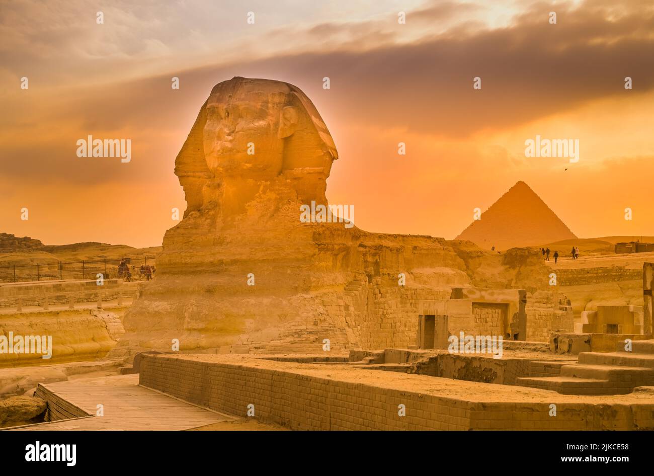 Grosse Sphinx, Pyramide des Chephren, Gizeh, Kairo, Ägypten Stock Photo ...