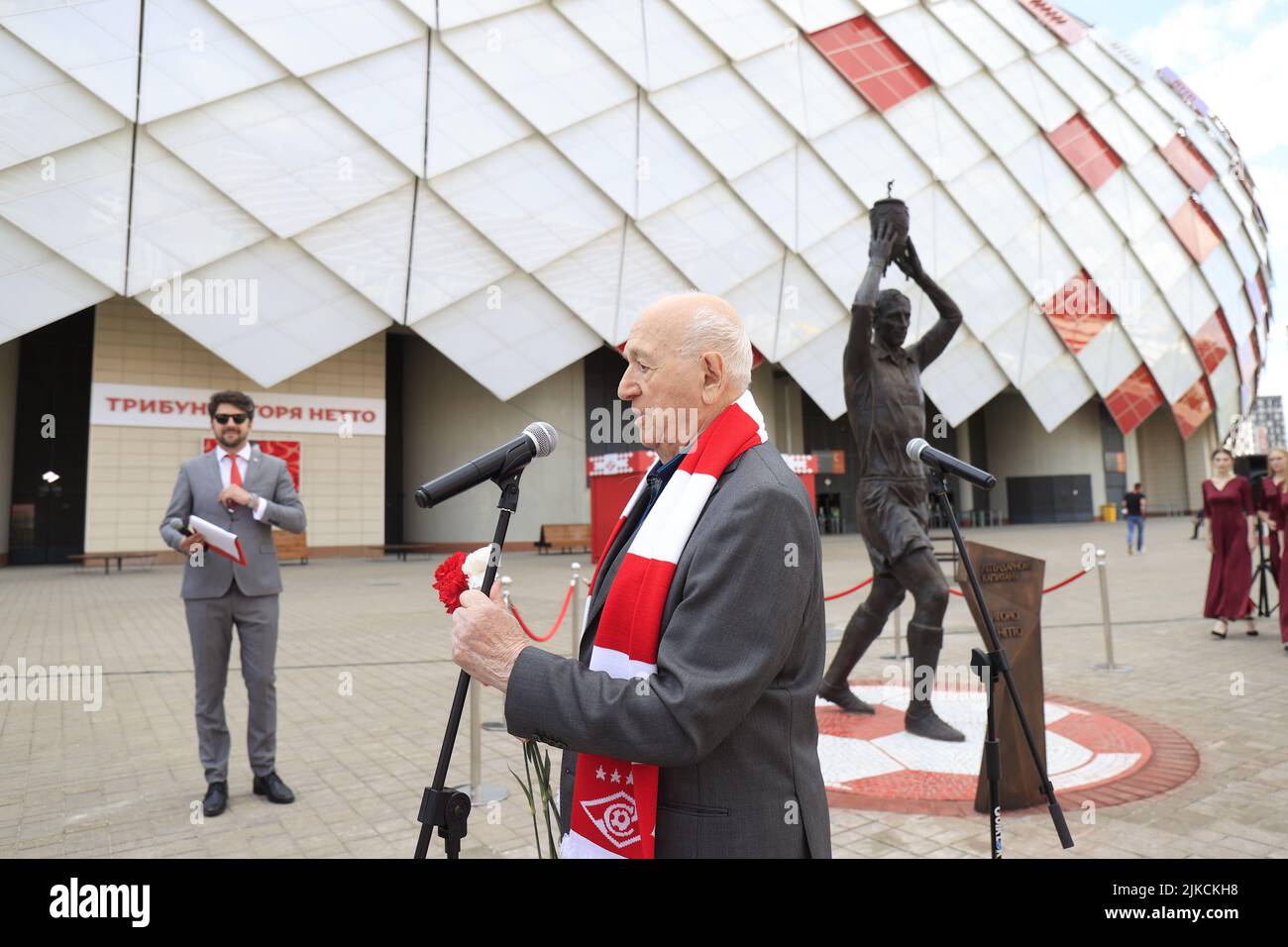 MOSCOW, RUSSIA, JULE 31, 2022. Opening of the monument to Igor Netto at ...