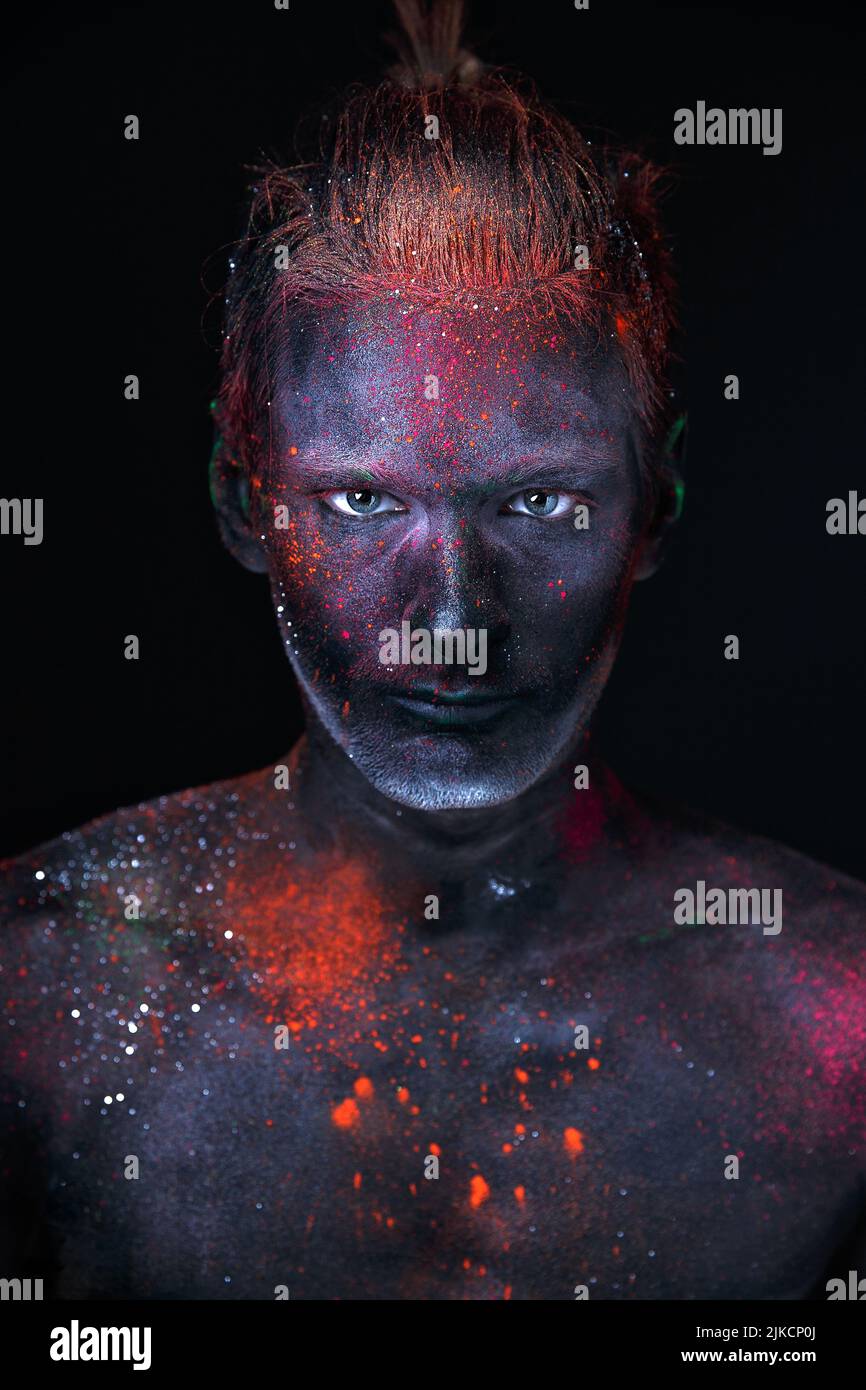 Fluorescent body art a hi-res stock photography and images - Alamy