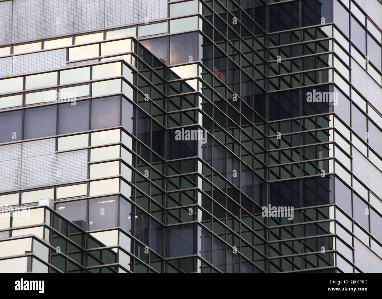 Closeup skyscraper glass facade hi-res stock photography and images - Alamy