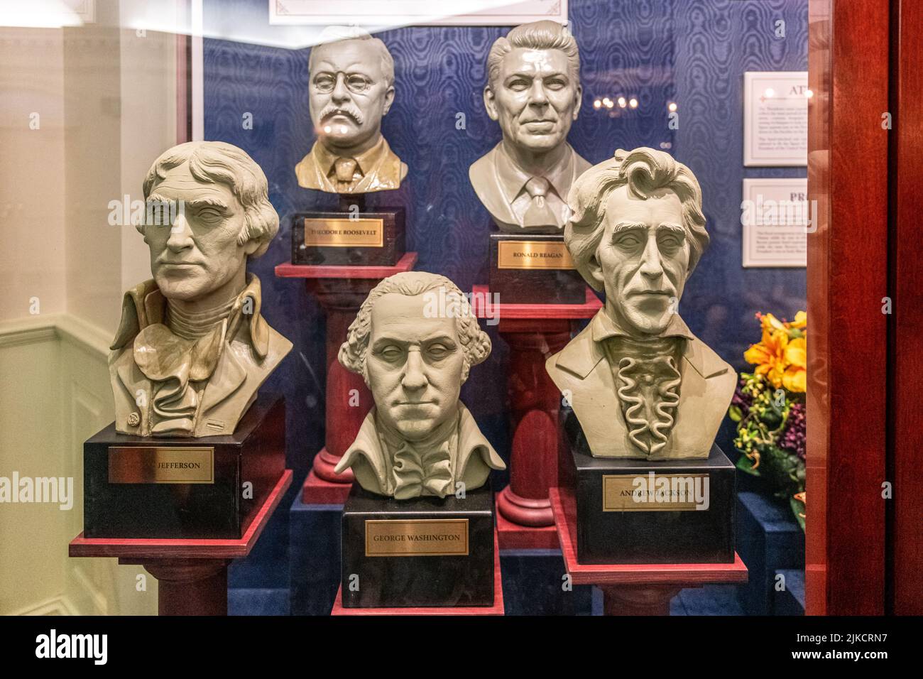 Busts of five U.S. presidents inside the Hall of Presidents Stock Photo ...