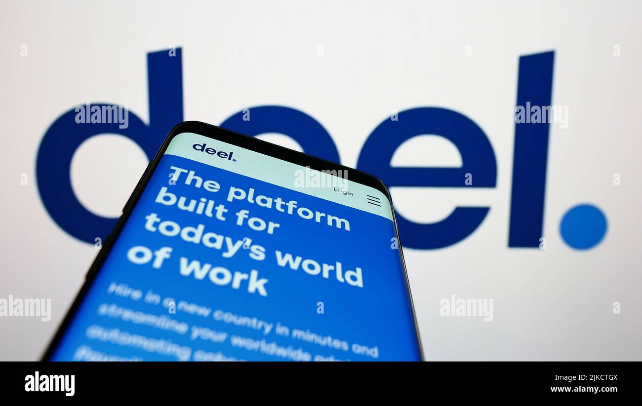 Payroll hi-res stock photography and images - Alamy