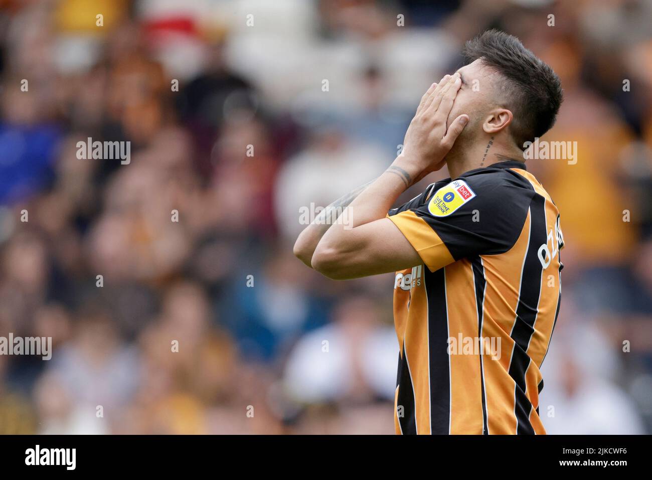 Ozan tufan hull city hi-res stock photography and images - Alamy