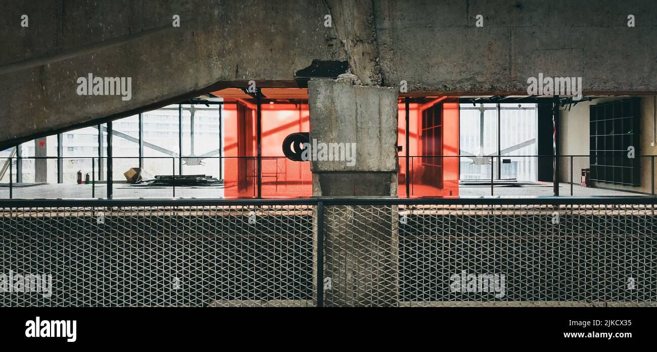 Beautiful structure and color in the renovated art commercial space of ...