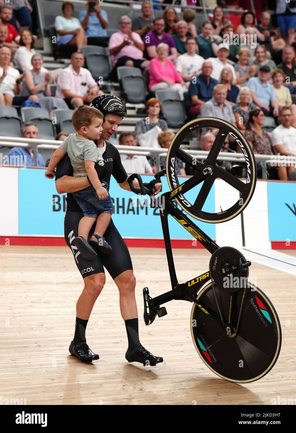 New Zealand's Aaron Gate celebrates with son Axel after winning the Men ...