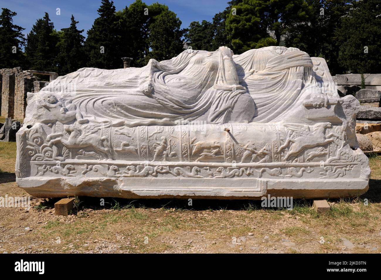 Headless effigies of a reclining couple on the finely sculpted lid of a ...