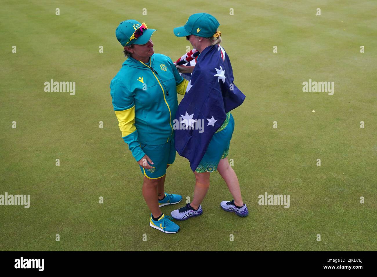 Team Australia's Ellen Ryan celebrates their victory after the Women's ...
