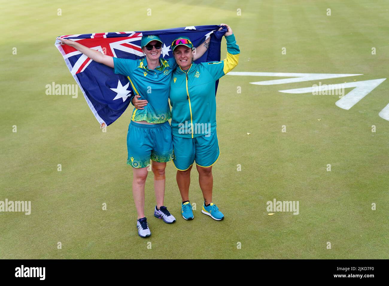 Team Australia's Ellen Ryan celebrates their victory after the Women's ...