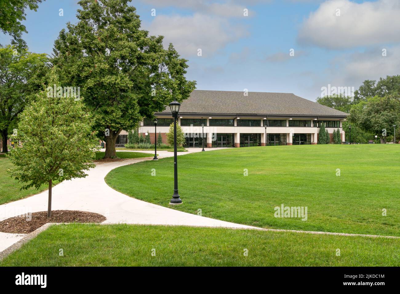 MORRIS, MN, USA - JULY 9, 2022: Student Center on the campus of the ...