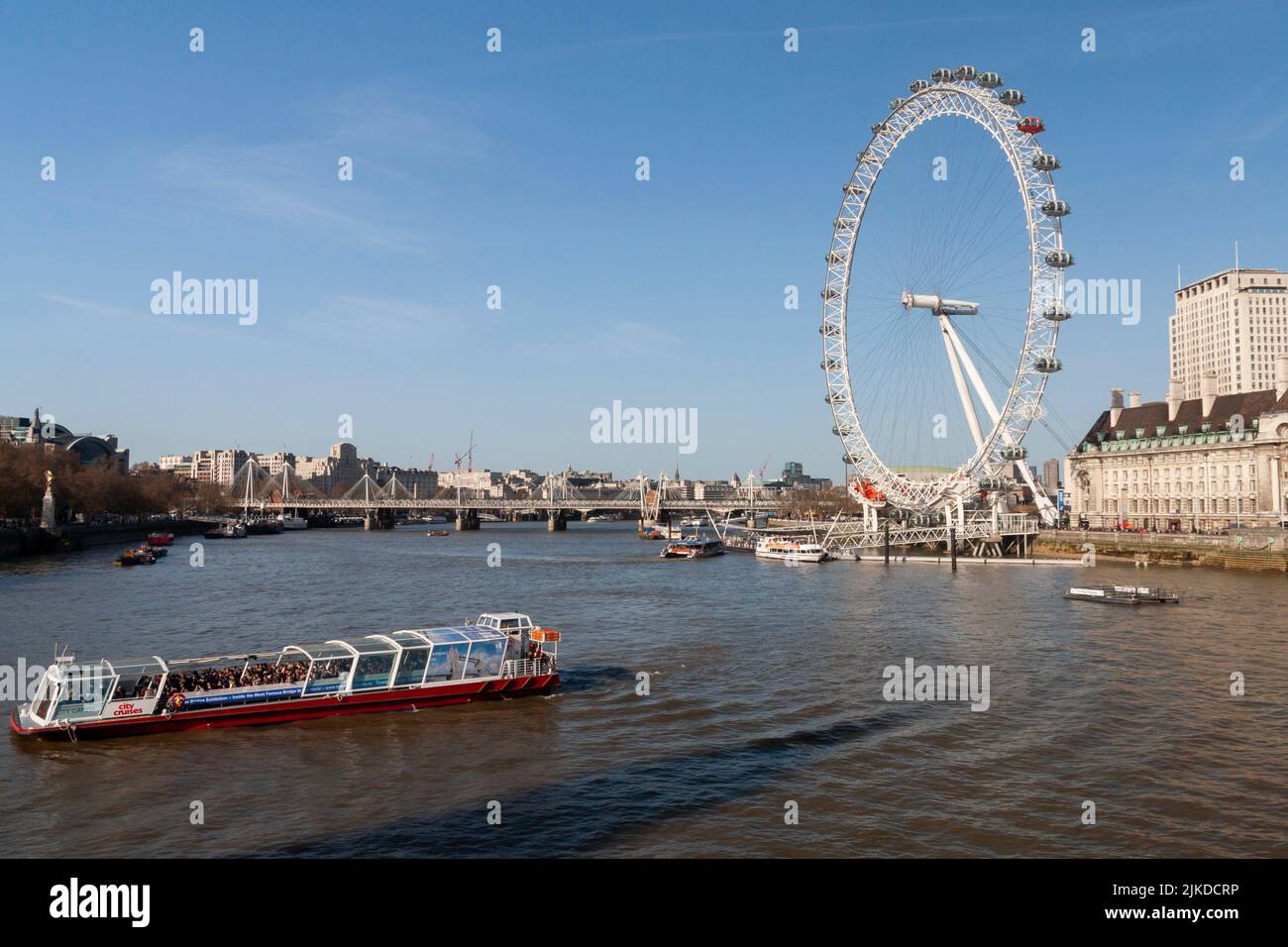 Ferris wheel south bank hi-res stock photography and images - Alamy