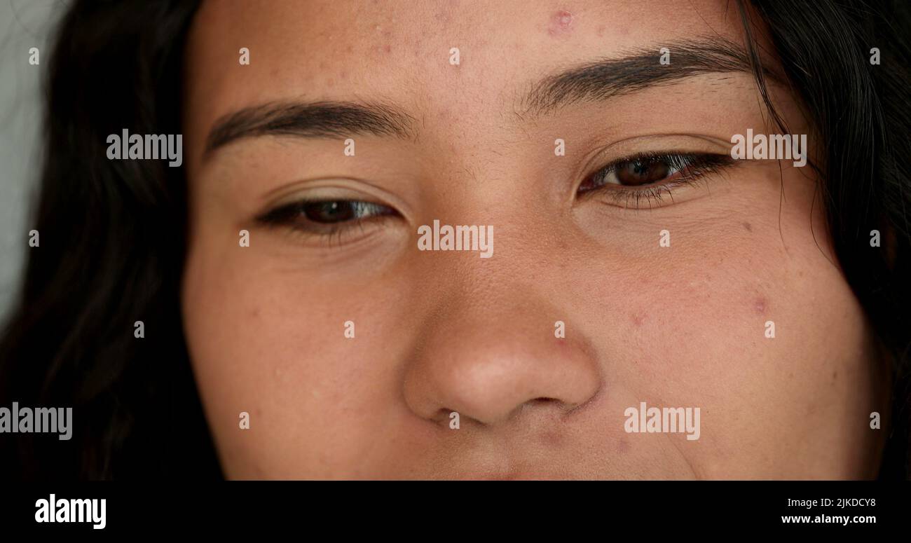 Thinking deeply girl hi-res stock photography and images - Alamy