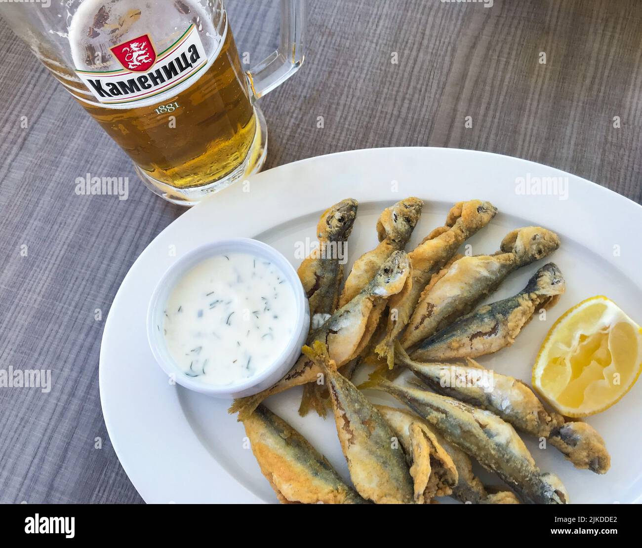 Vintage fish slice hi-res stock photography and images - Alamy