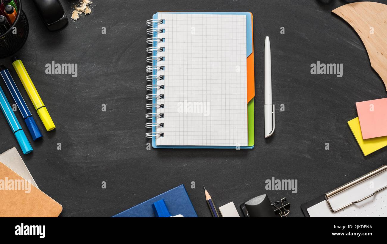 school supplies stationery mockup note pad Stock Photo - Alamy