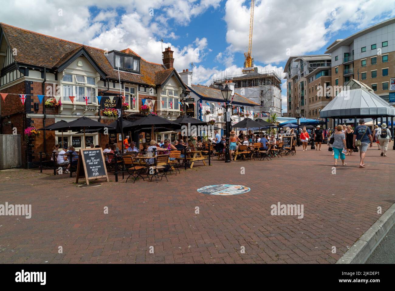 Poole waterfront pub hi-res stock photography and images - Alamy