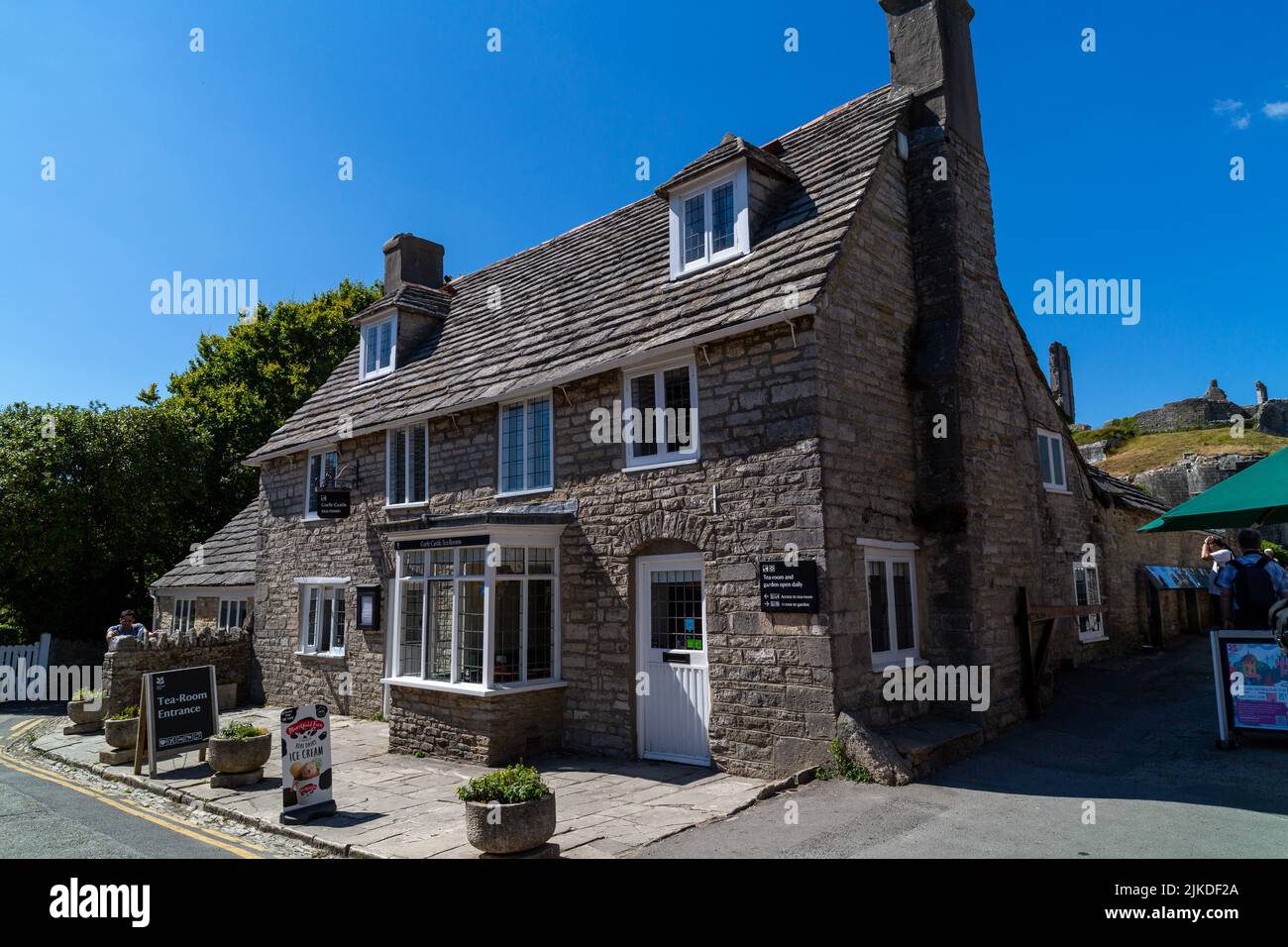 Corfe Castle Village, Bournemouth Stock Photo - Alamy