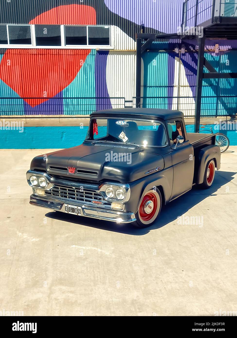 Custom Classic Trucks F100