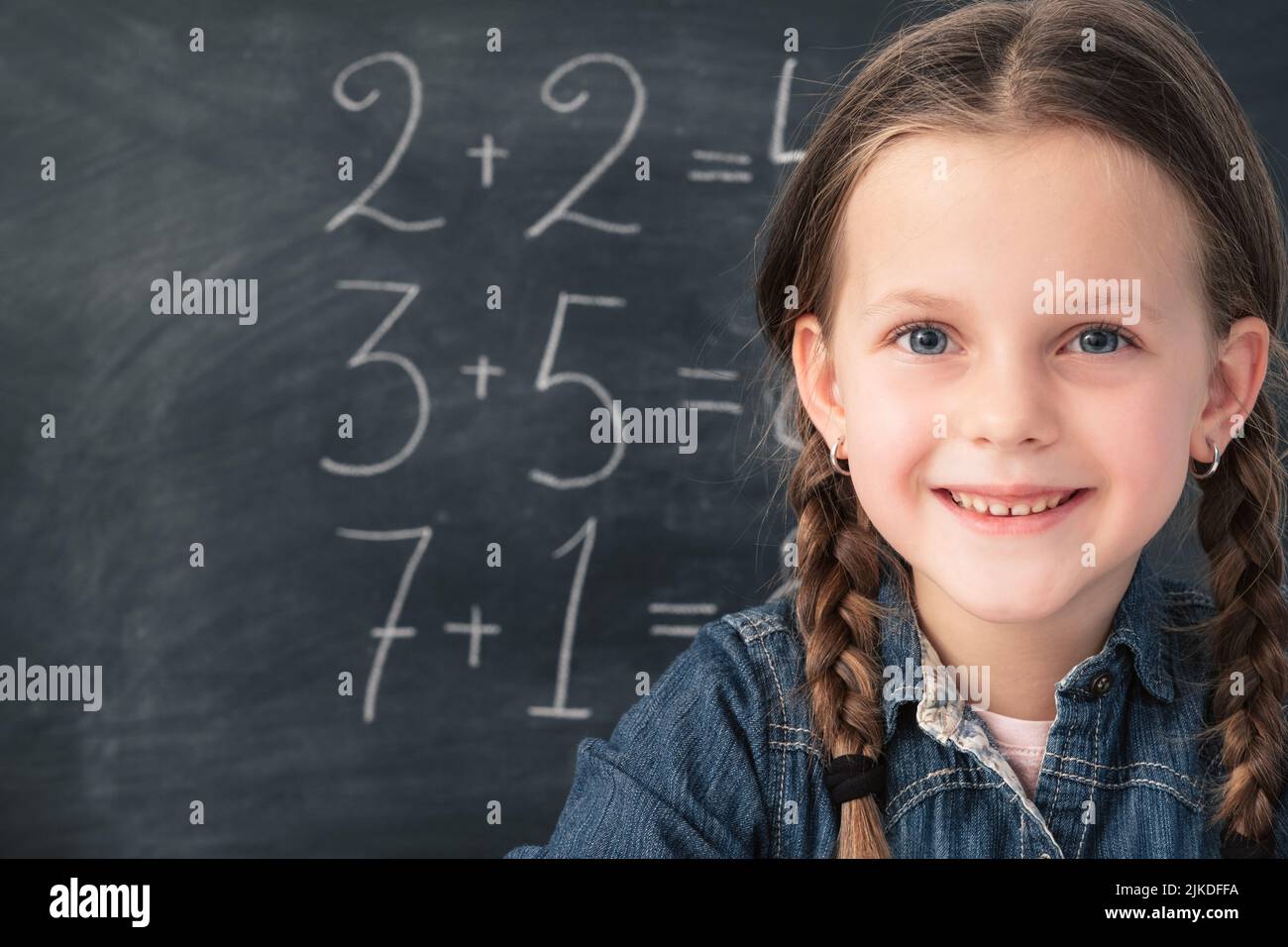 Smart class hi-res stock photography and images - Alamy