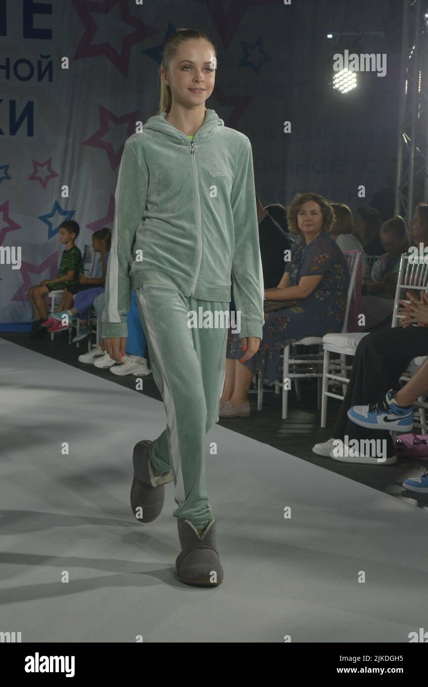 Special show of V2SD Russian brand sportswear of the Olympic champion ...