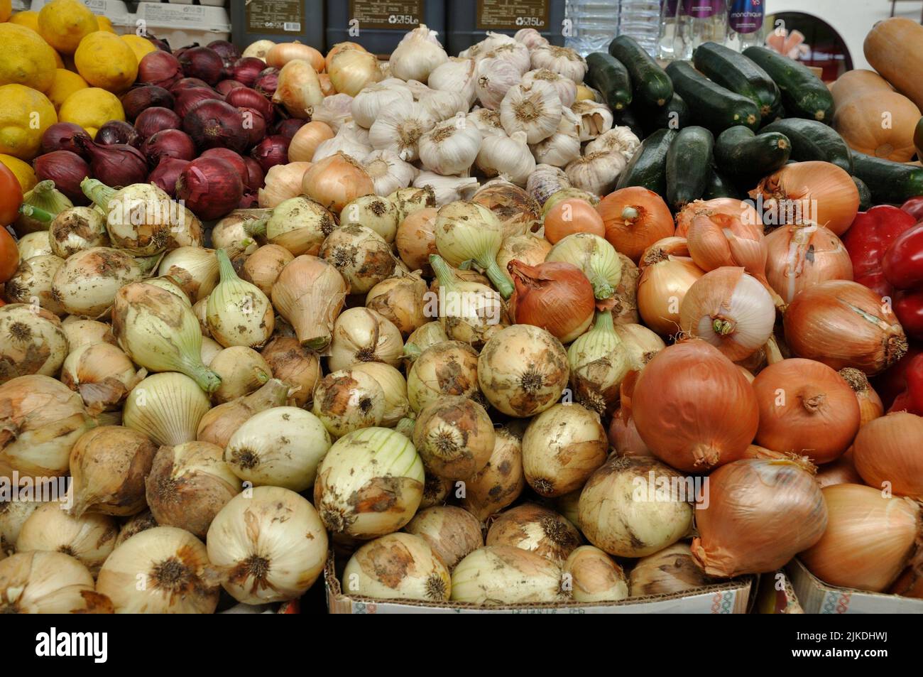 Portuguese produce hi-res stock photography and images - Alamy