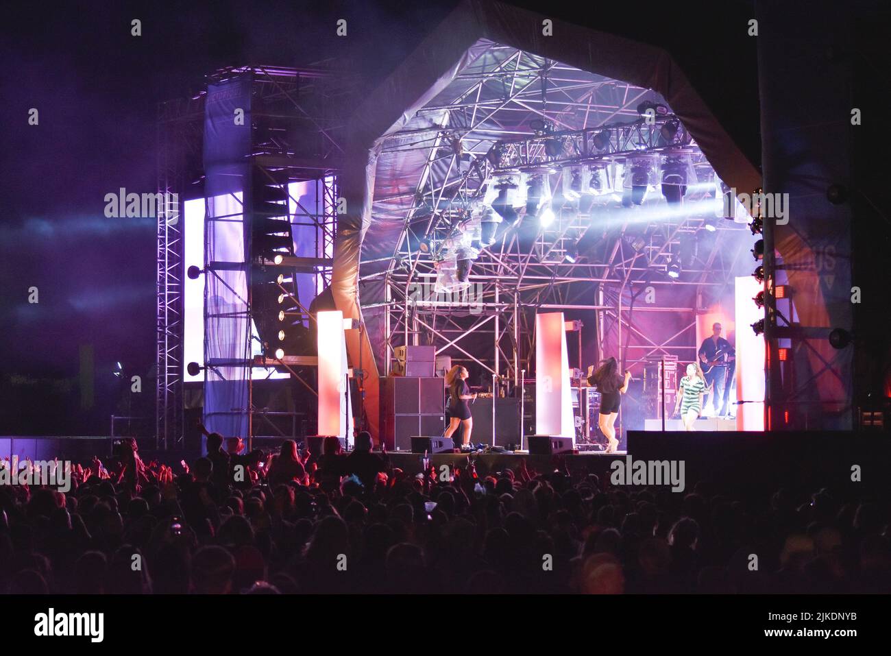 Ella Eyre Performing Live On Stage In Concert, Day 2 Of Victorious ...