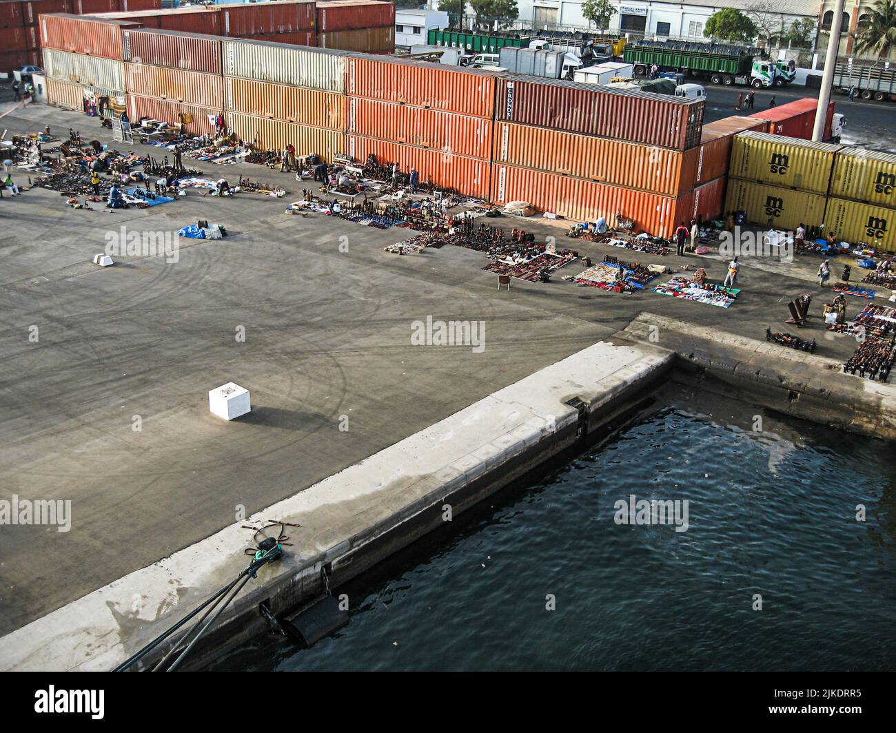 Port of dakar hi-res stock photography and images - Alamy