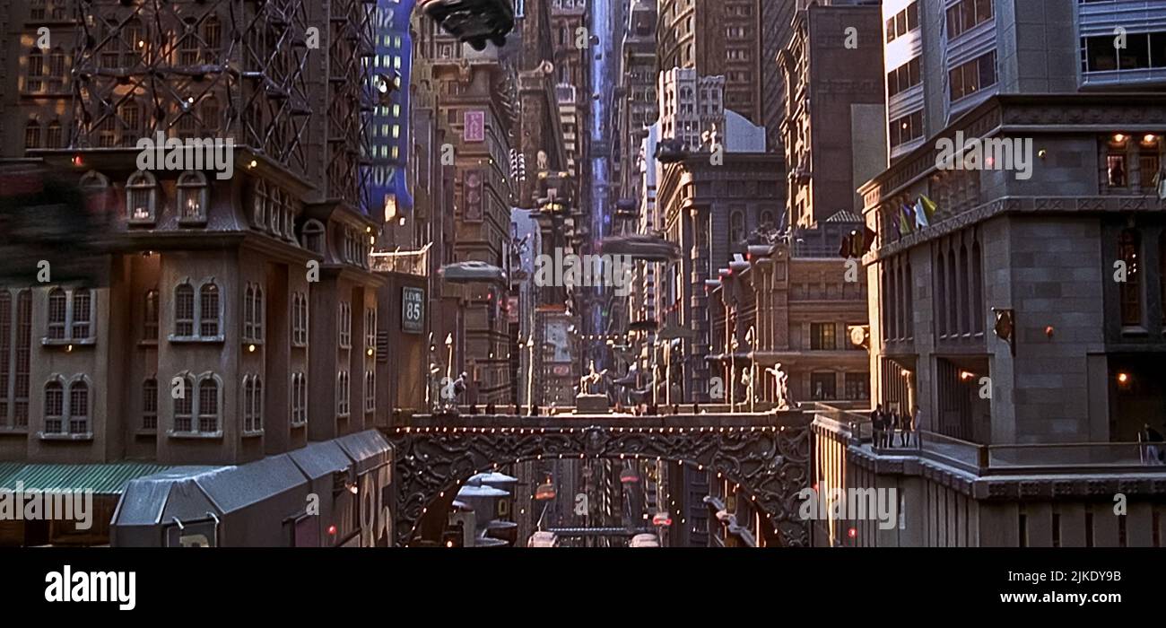 USA. A scene from the (C)Columbia Pictures film : The Fifth Element ...