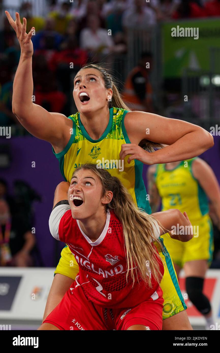 England's Hannah Jump and Australia's Lauren Mansfield in action during ...