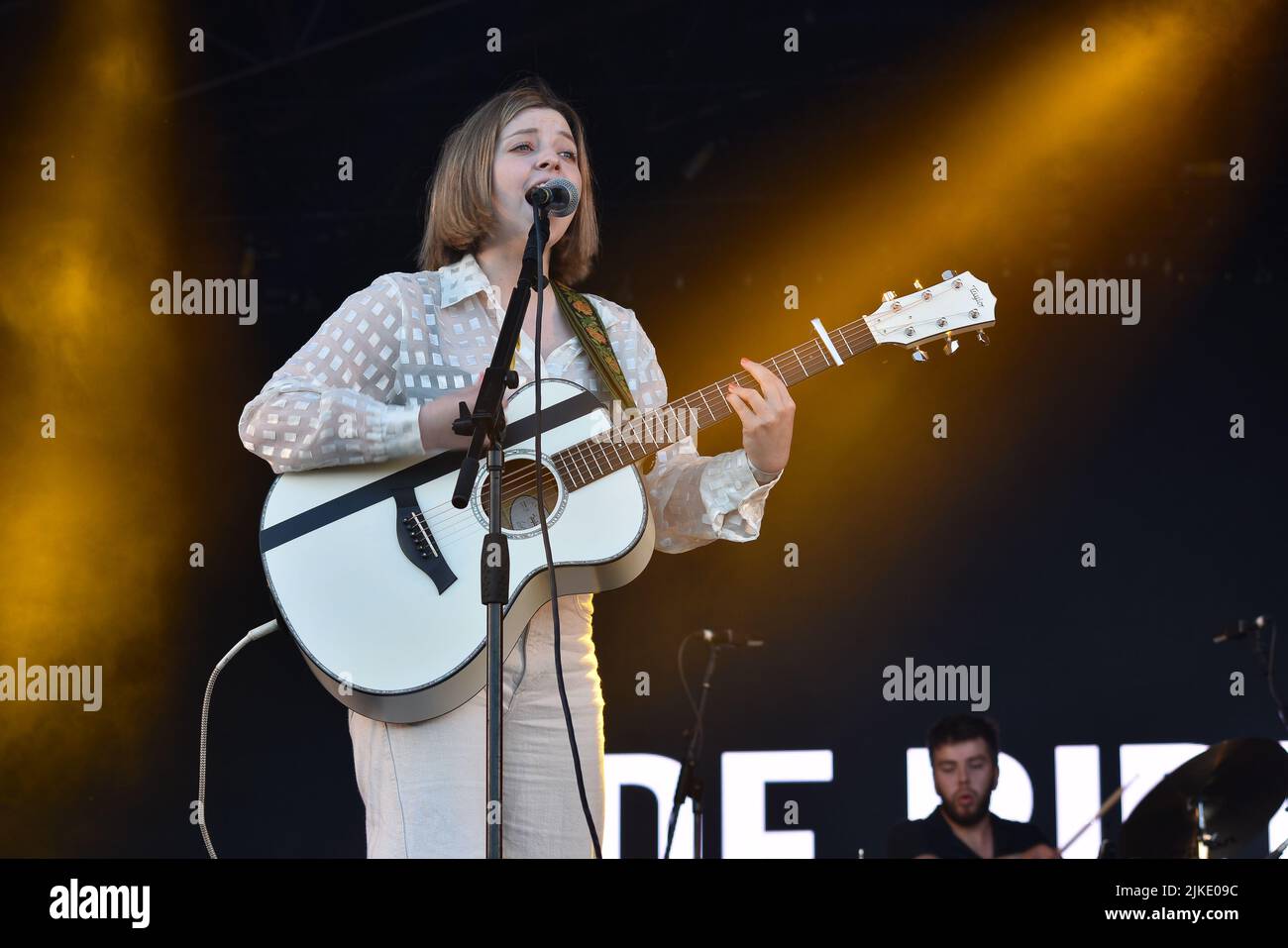 Jade Bird From Jade Bird Performing Live On Stage In Concert, Day 3 Of ...