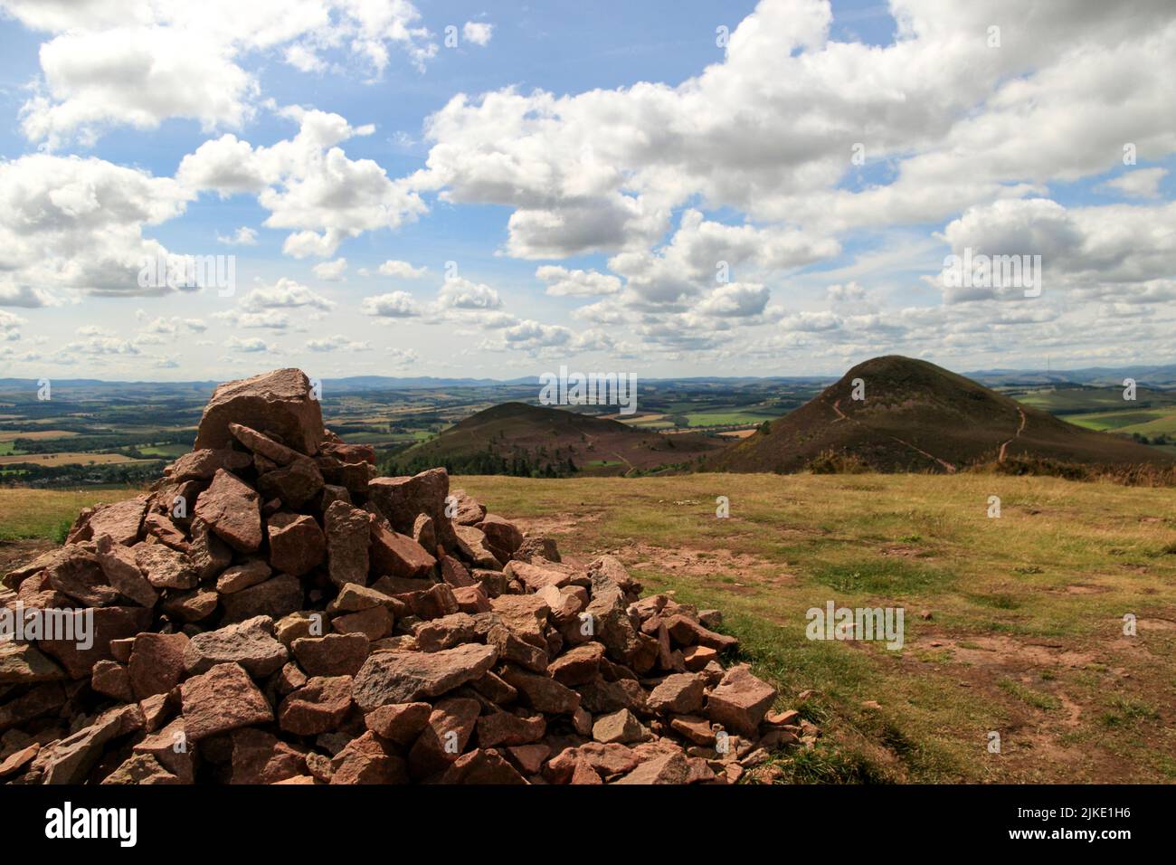 Stone Cairn at the Eildon Hills summit, Melrose, Scotland, UK Stock ...