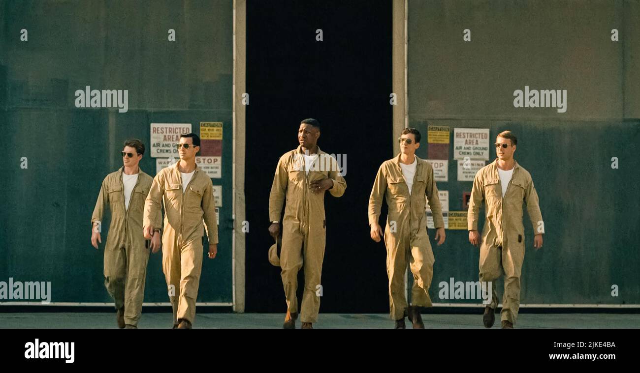 USA. Jonathan Majors and Glen Powell in the (C)Sony Pictures ...