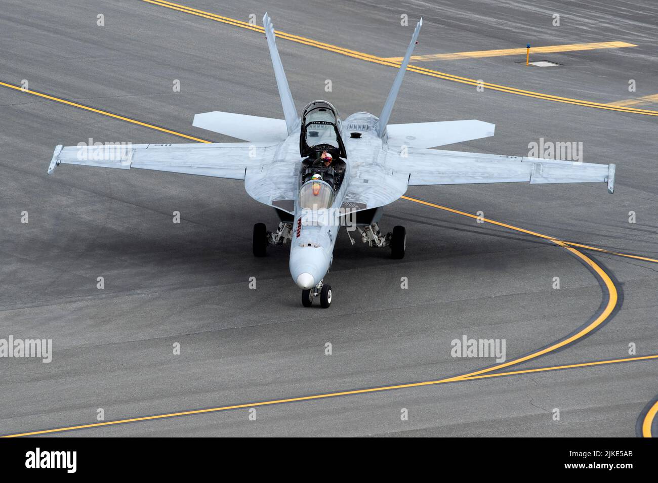 U.S. Navy F/A-18 E/F Super Hornet fighter pilots from Strike Fighter ...