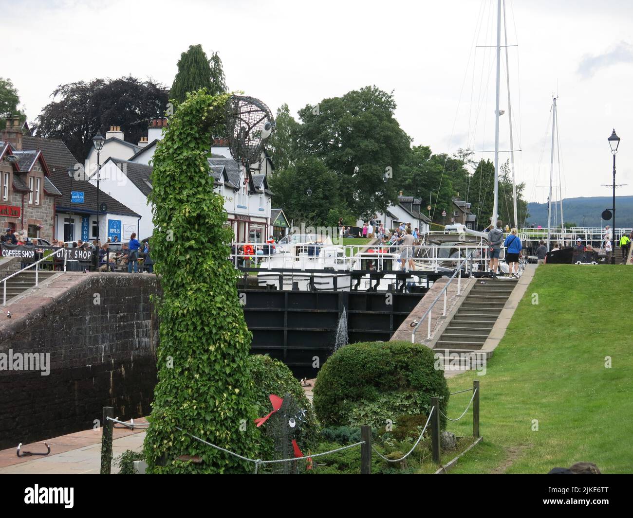 Scottish tourism July 2022: Fort Augustus at the south-west end of Loch ...