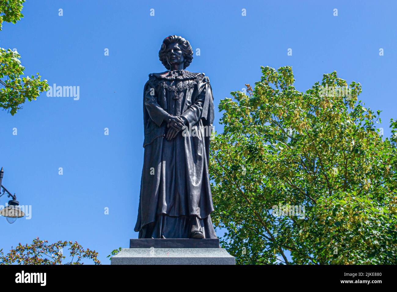 GRANTHAM, ENGLAND- 26 June 2022: Statue of Margaret Thatcher in her ...