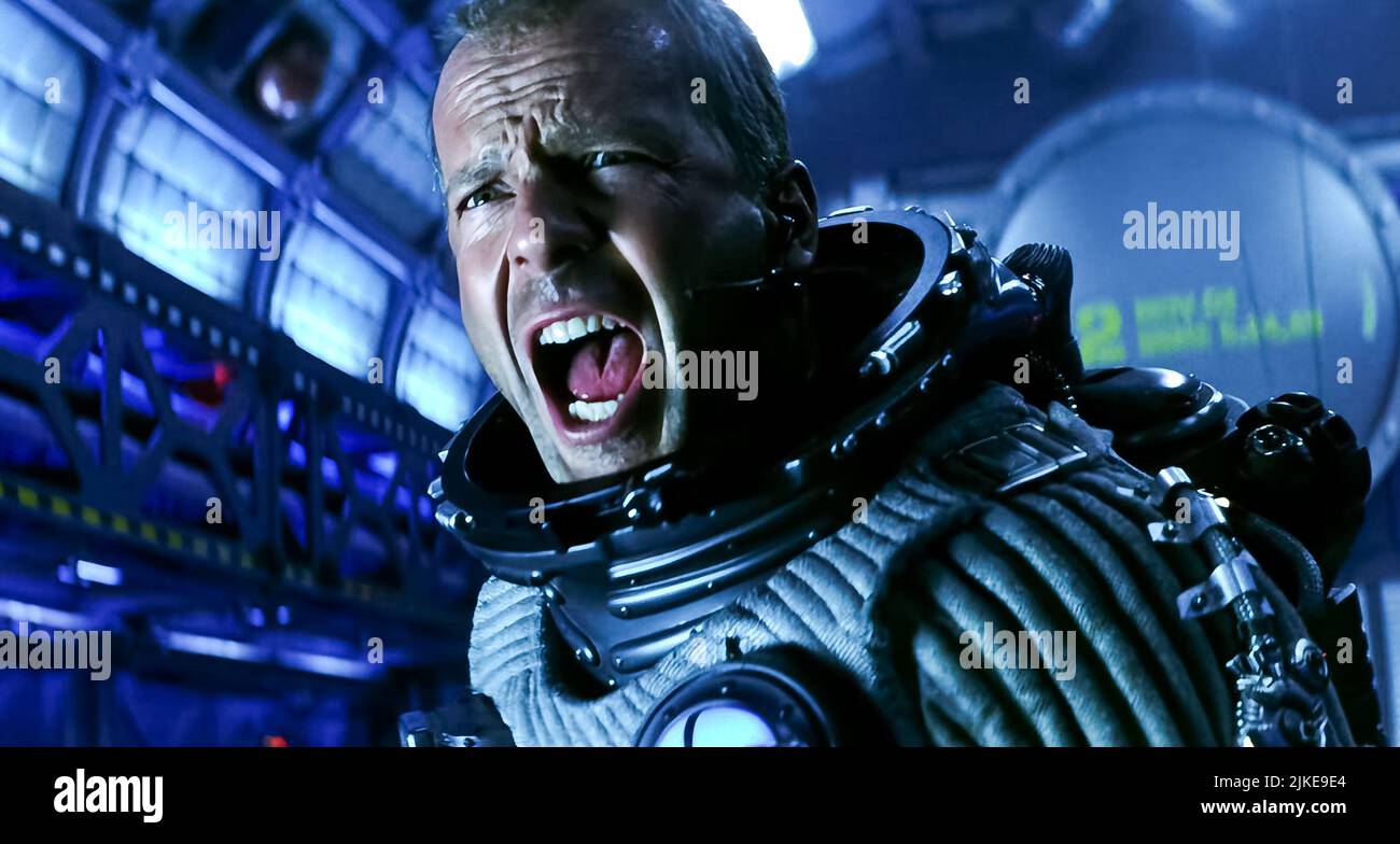 USA. Bruce Willis in a scene from the (C)Buena Vista Pictures film ...