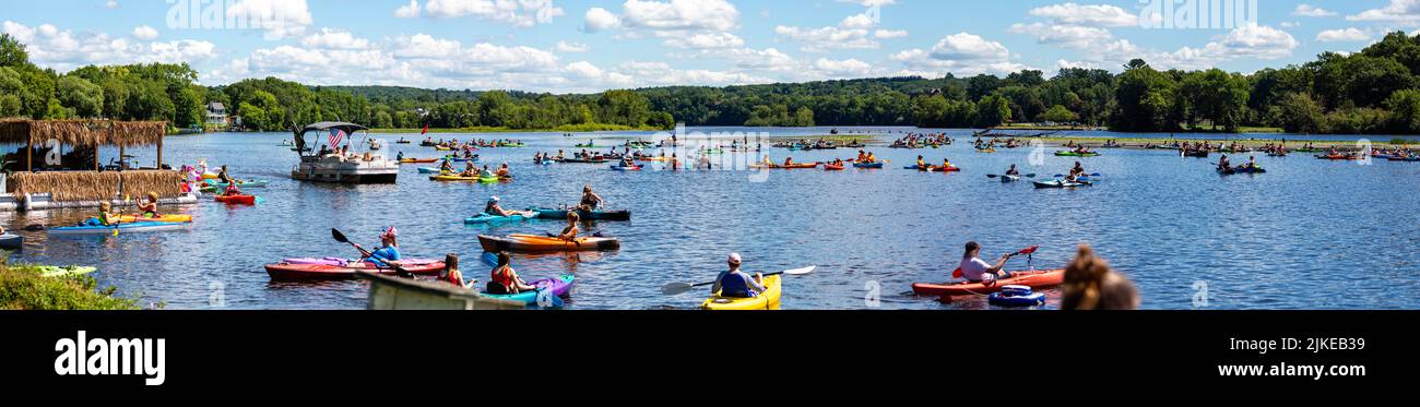 Wausau, Wisconsin, USA, July, 30, 2022: 8th Annual Paddle Pub Crawl on ...