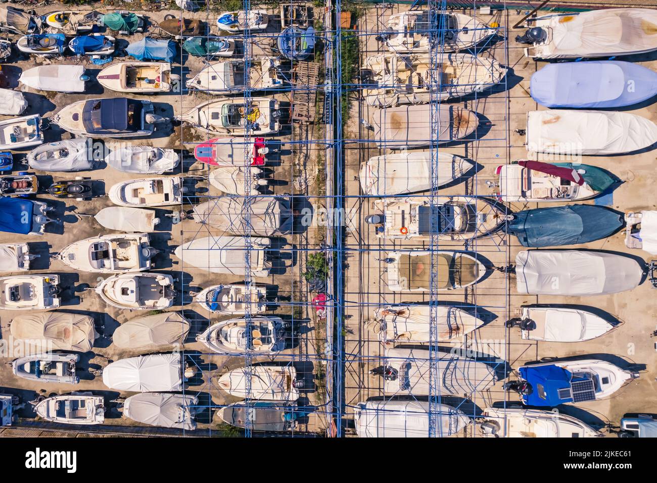 Top down view small boats hi-res stock photography and images - Alamy