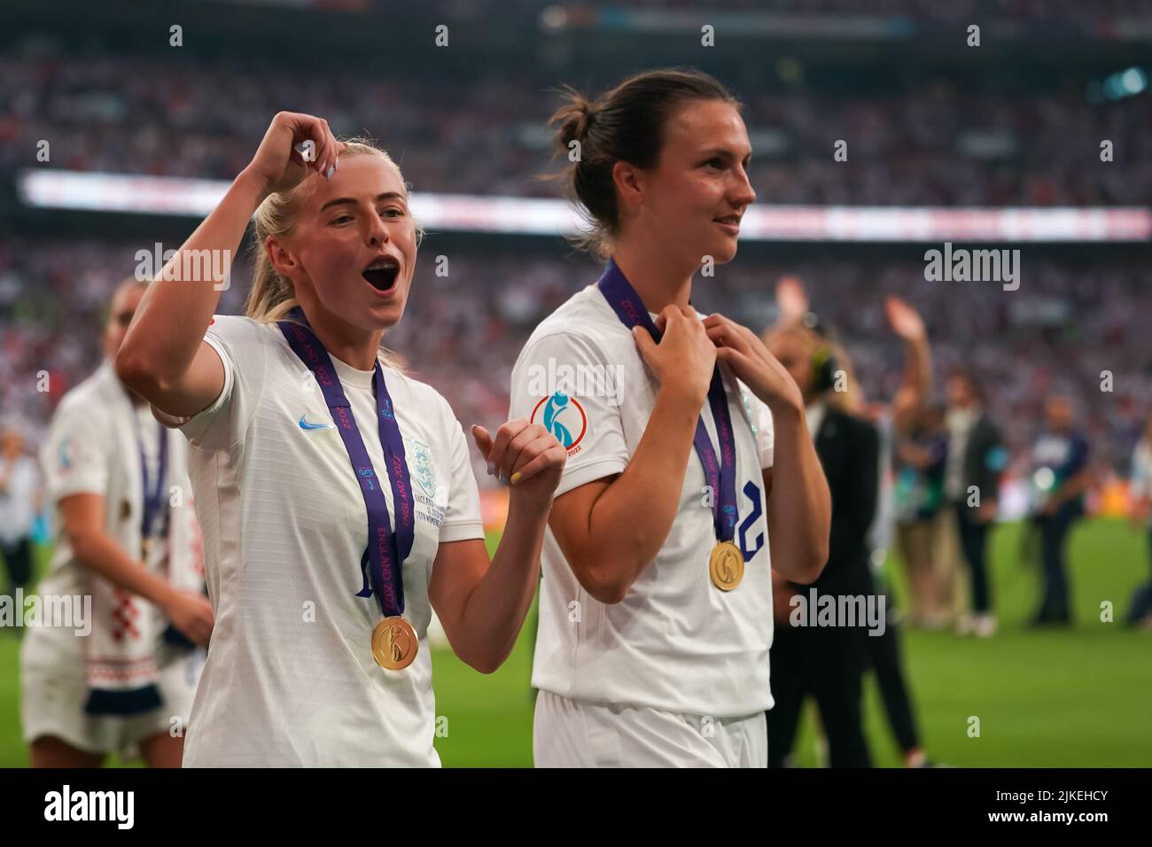 Chloe kelly euros celebration hi-res stock photography and images - Alamy
