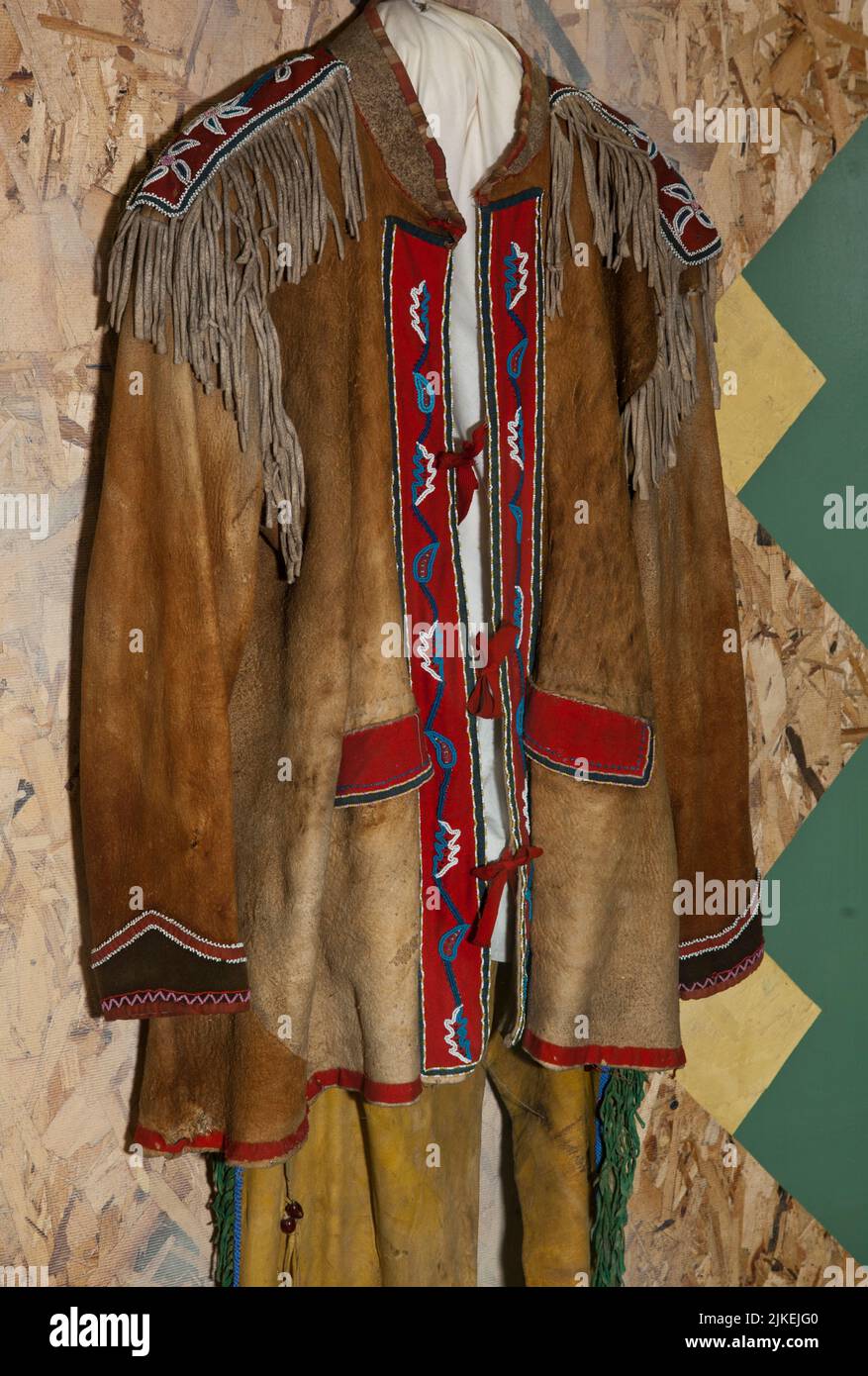 With beadwork, trade cloth and fringe on display at the Tuscarora ...