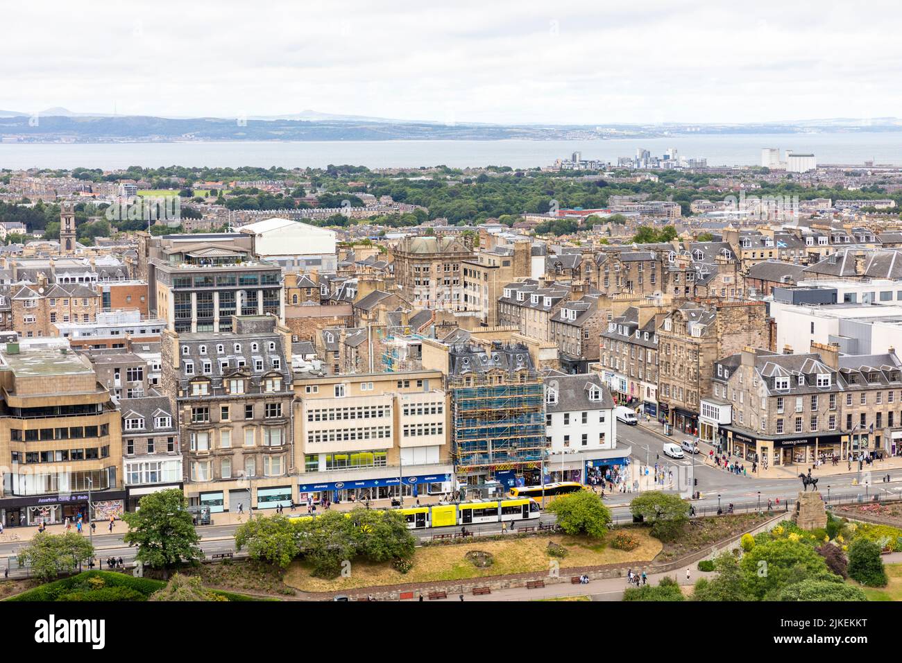 Edinburgh cityscape viewed from Edinburgh Castle, views of edinburgh ...