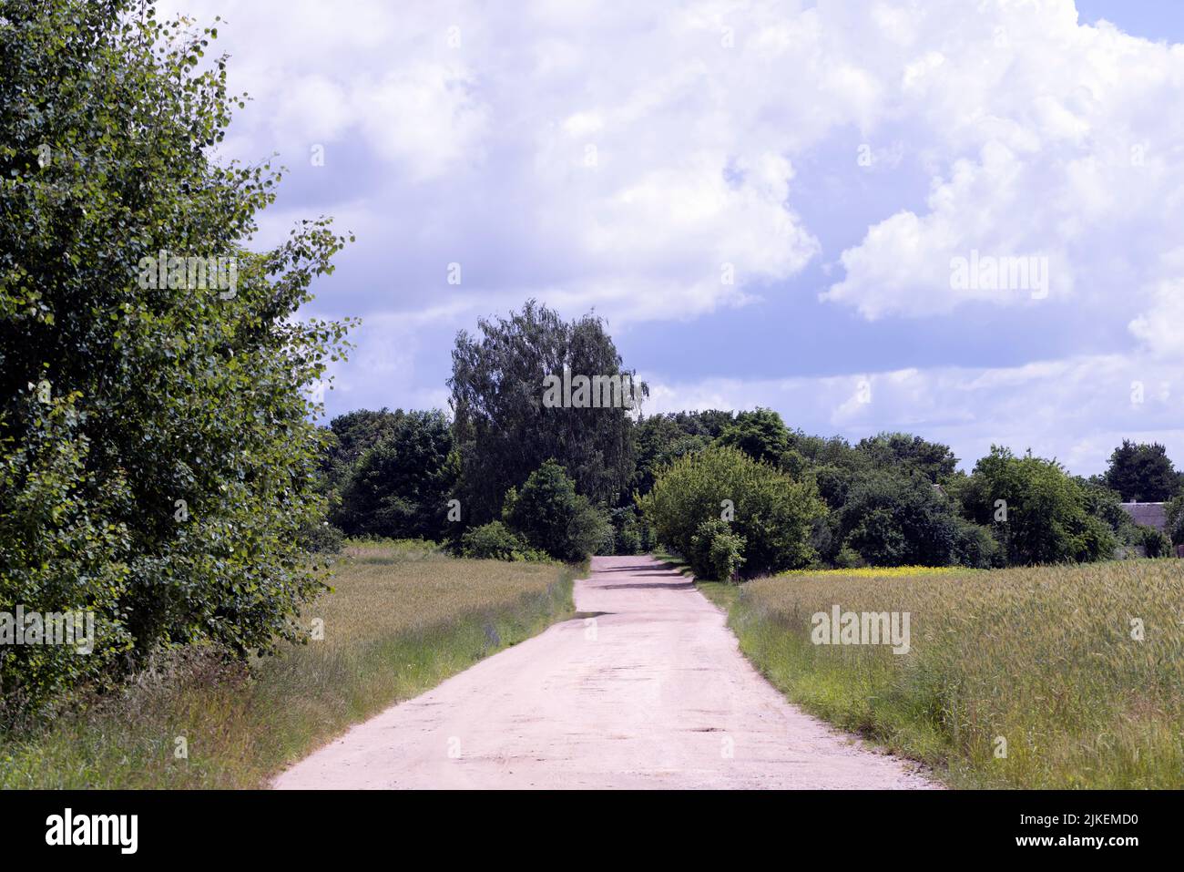 Empty field in rural areas hi-res stock photography and images - Alamy