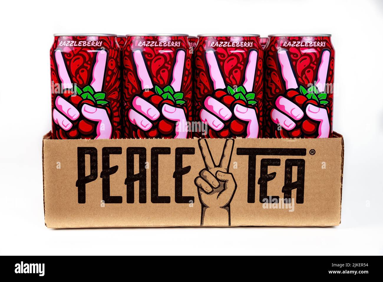 Packing of Peace tea cans with natural flavor from the Coca-Cola ...