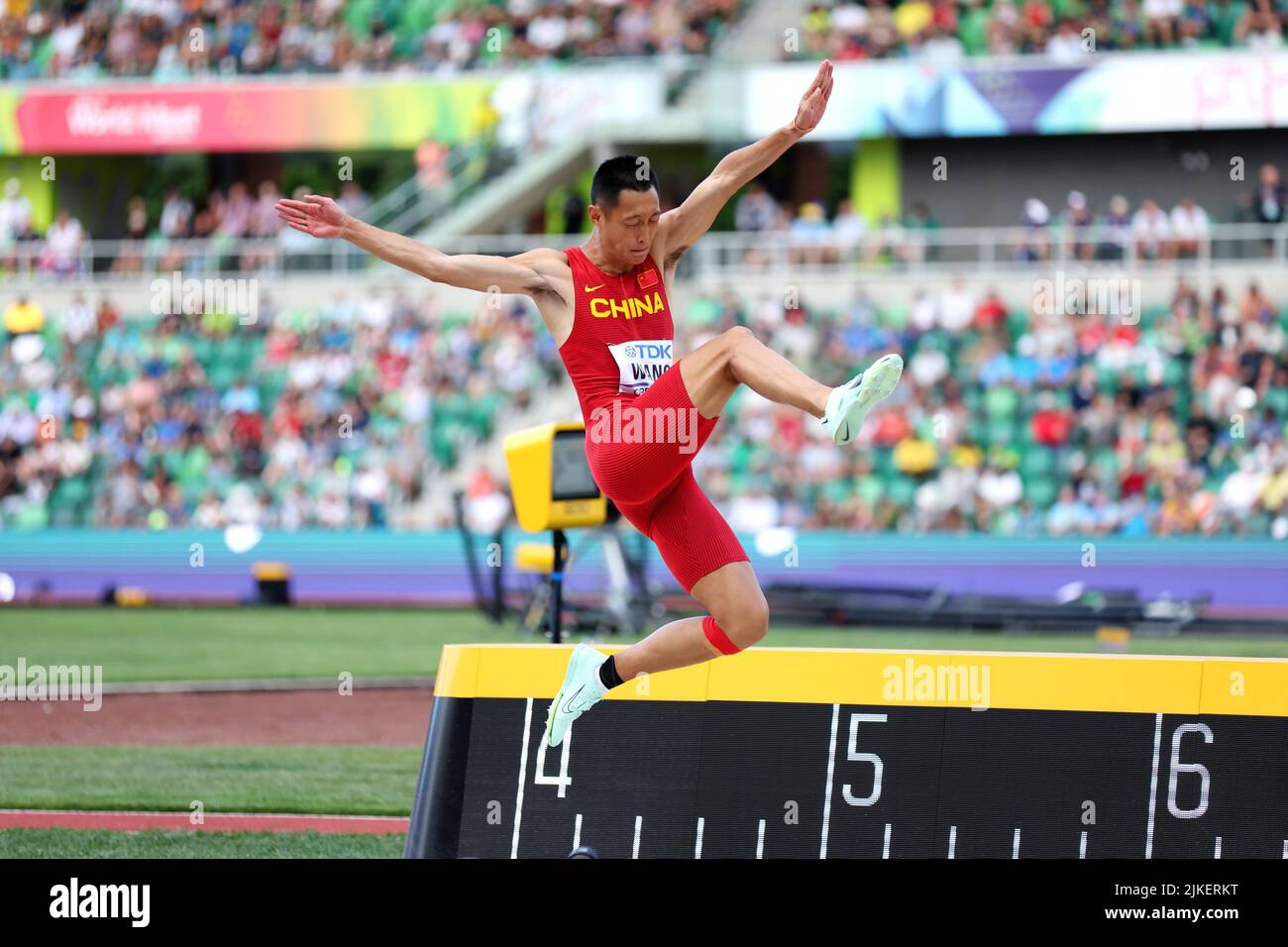 Hayward Field, Eugene, Oregon, USA. 16th July, 2022. Jianan Wang (CHN ...