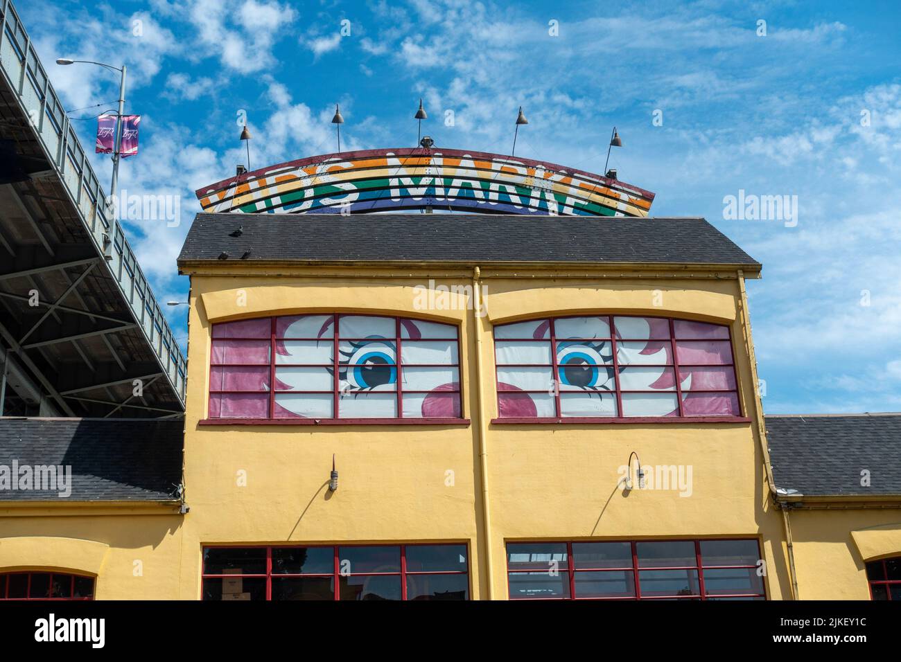 Kids market building exterior design Stock Photo - Alamy