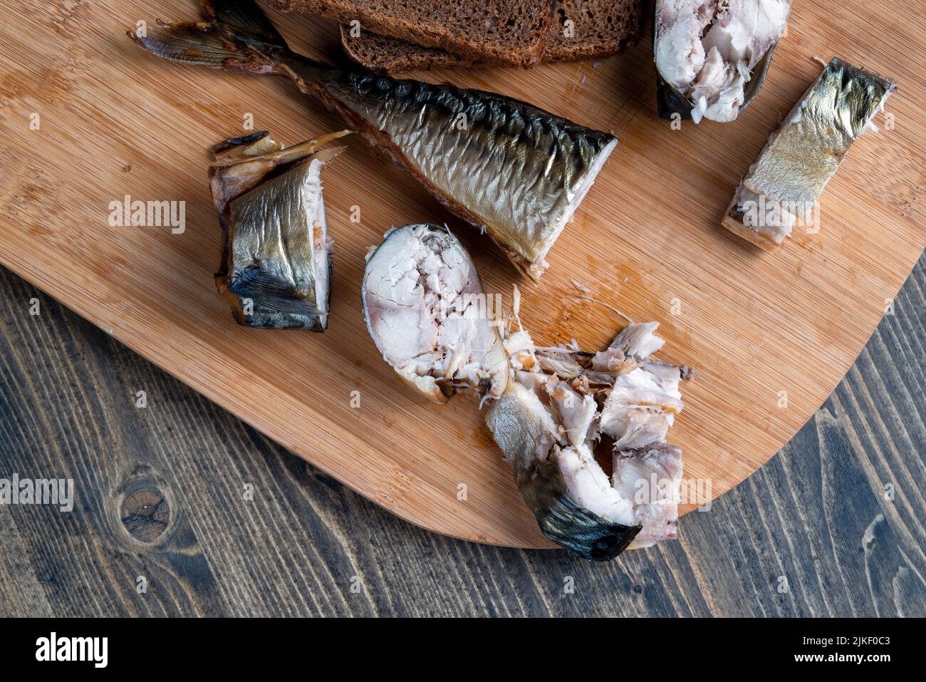 cut into pieces of smoked mackerel during cooking , smoked mackerel ...