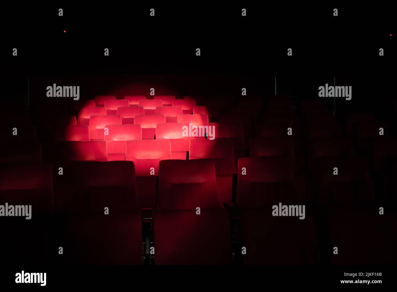 Chair spotlight red hi-res stock photography and images - Alamy