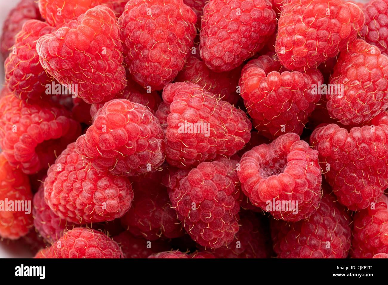 Macro view raspberries fresh hi-res stock photography and images - Alamy