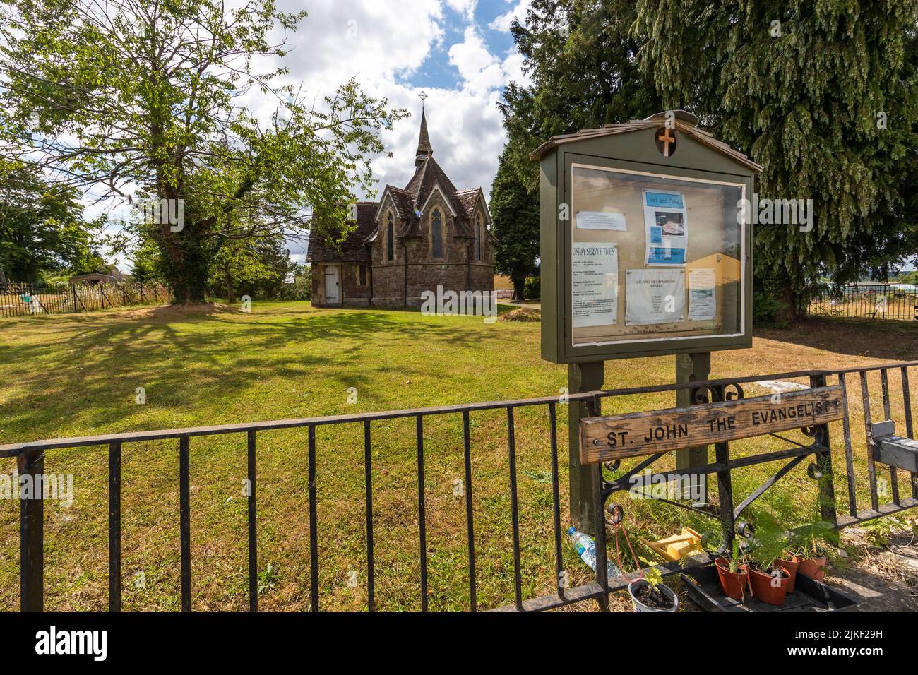 Purton church hi-res stock photography and images - Alamy