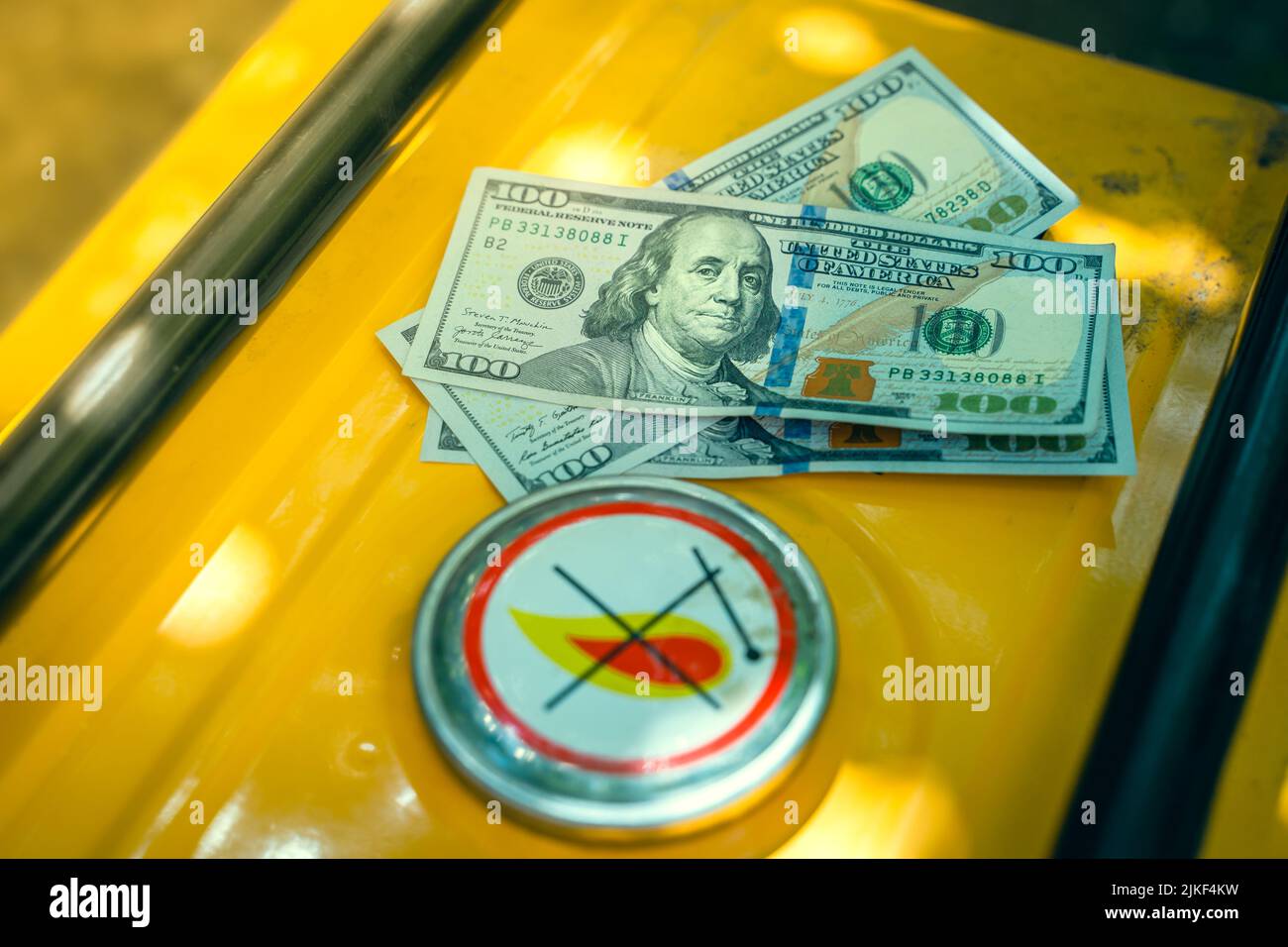 Generator cover hi-res stock photography and images - Alamy