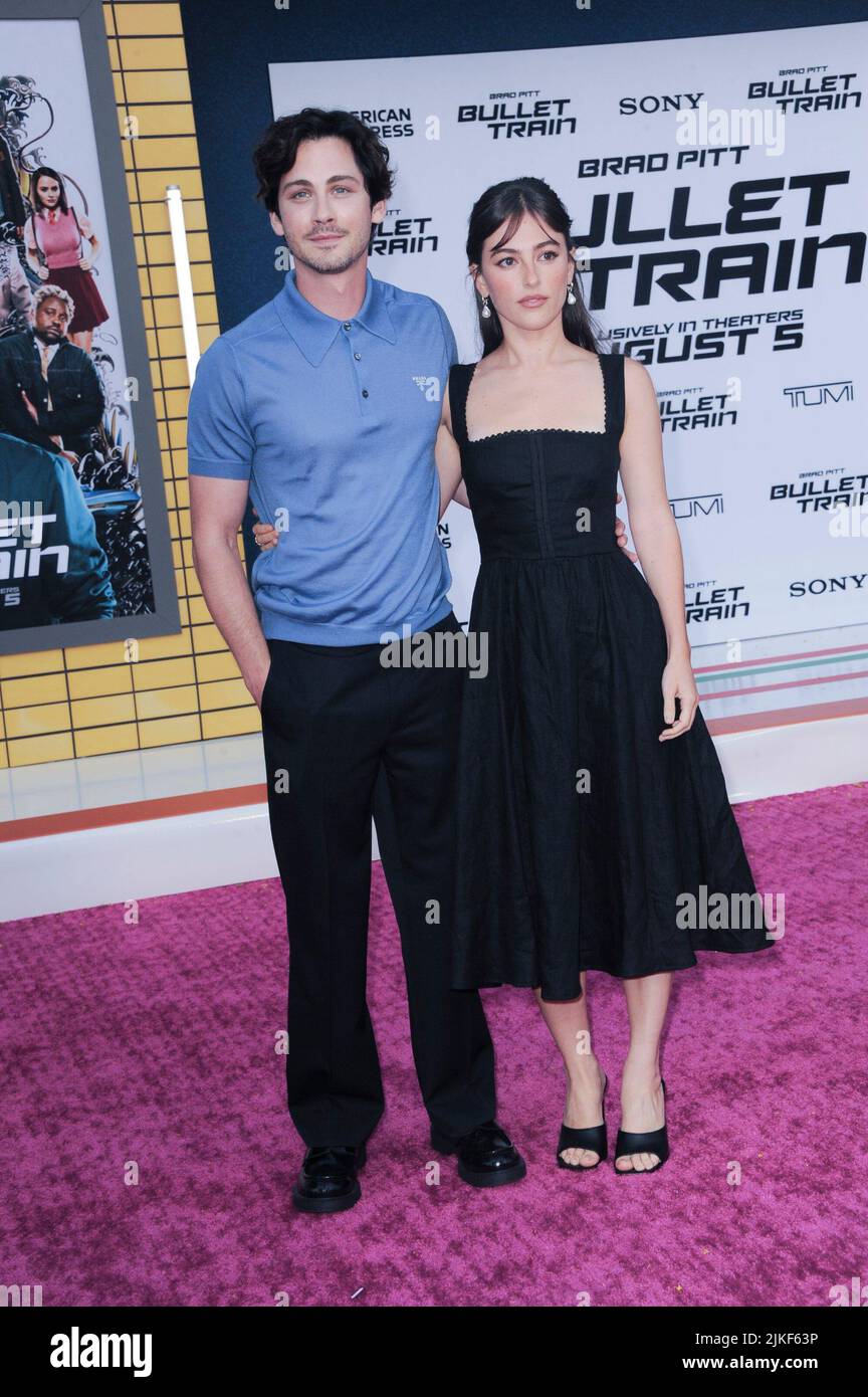 Logan lerman bullet train hi-res stock photography and images - Alamy