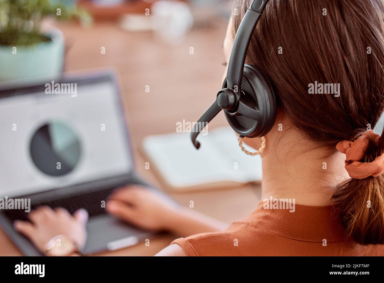 Number one agent hi-res stock photography and images - Alamy